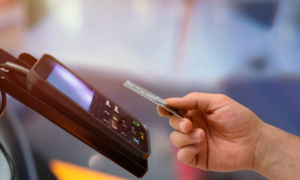 How Credit Card Machine Terminal Stands Enhance Efficiency